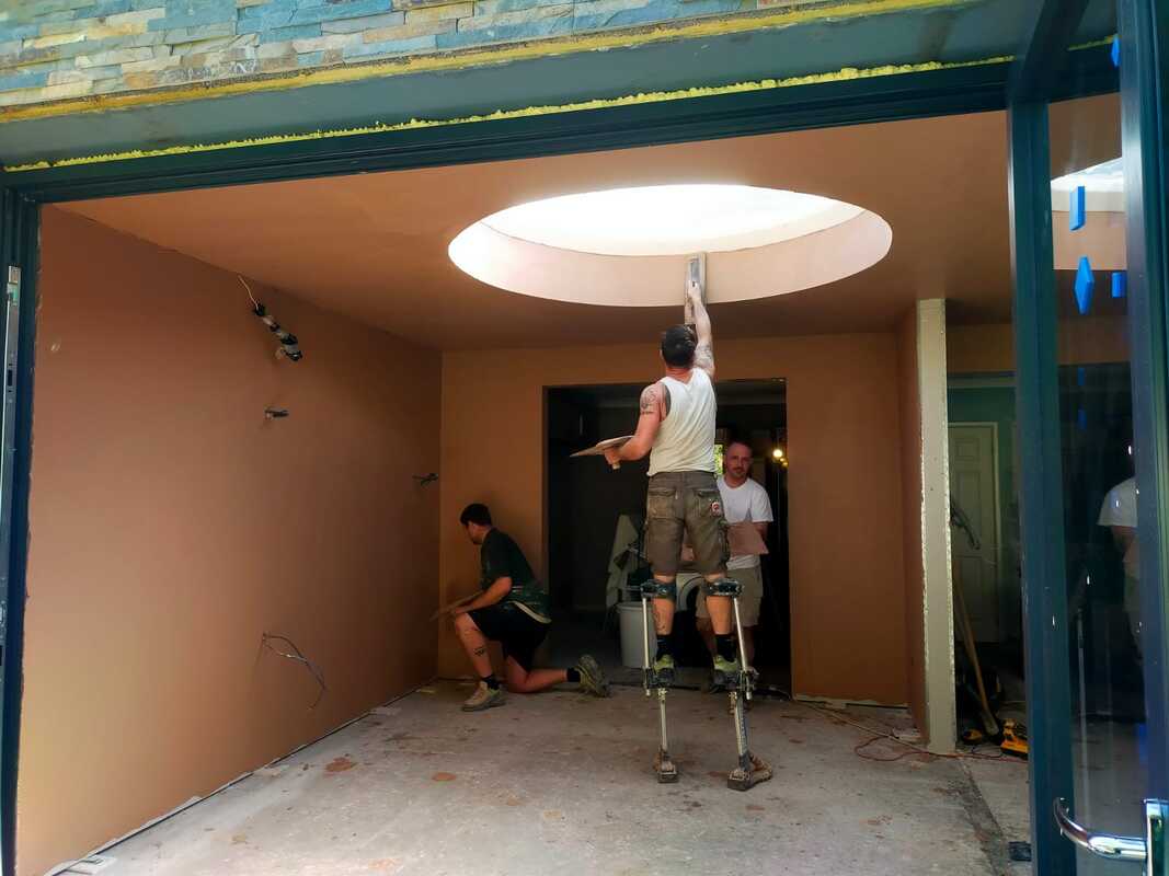 Royal Plastering - Trusted plasterers for Dorset, Hampshire, Surrey, Wiltshire